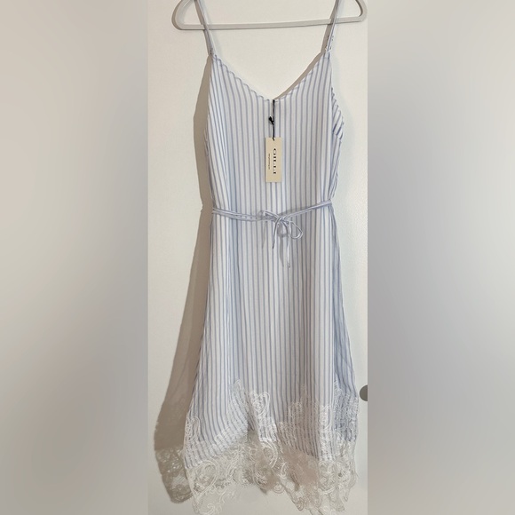 Gilli | Dresses | Nwt Gilli Midi Dress Read Description | Poshmark